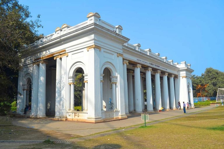 Princep Ghat, Kolkata - History and fascinating life of James Prinsep | T2B