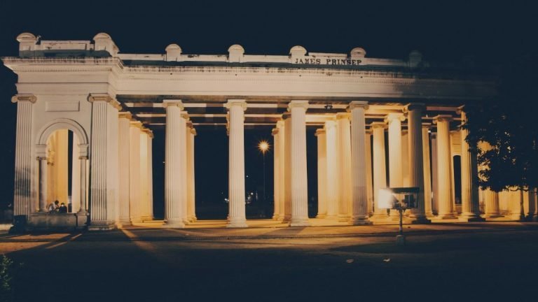 Princep Ghat, Kolkata - History and fascinating life of James Prinsep | T2B