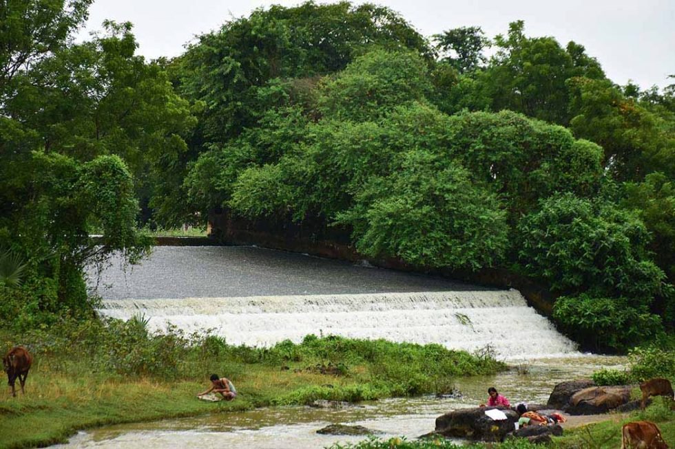 How to plan a trip to Gangani (Grand Canyon of Bengal) | Tale of 2 ...